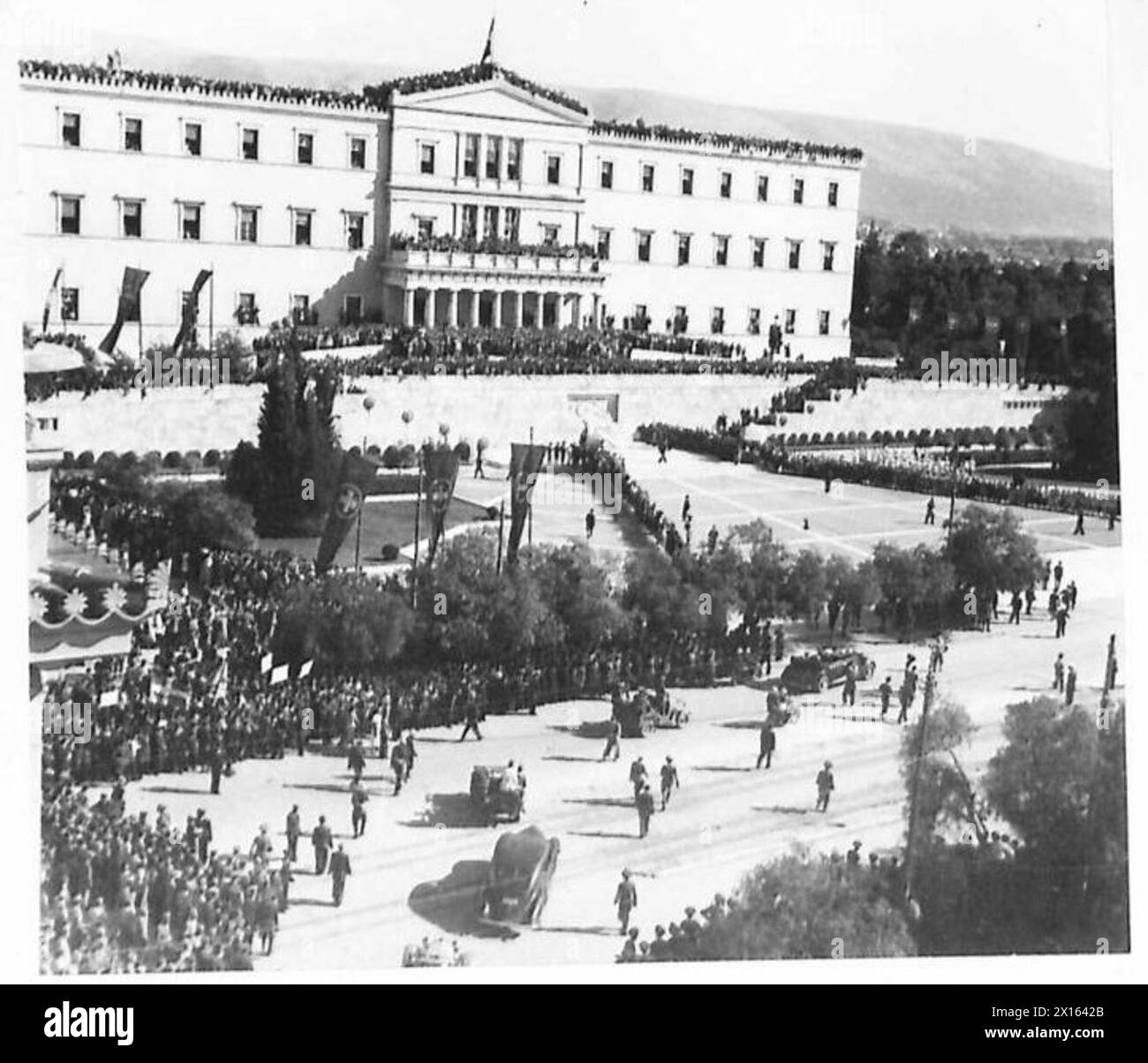 THE NEW GOVERNMENT ENTERS GREECE - After the speech, Mr. Papandreou ...