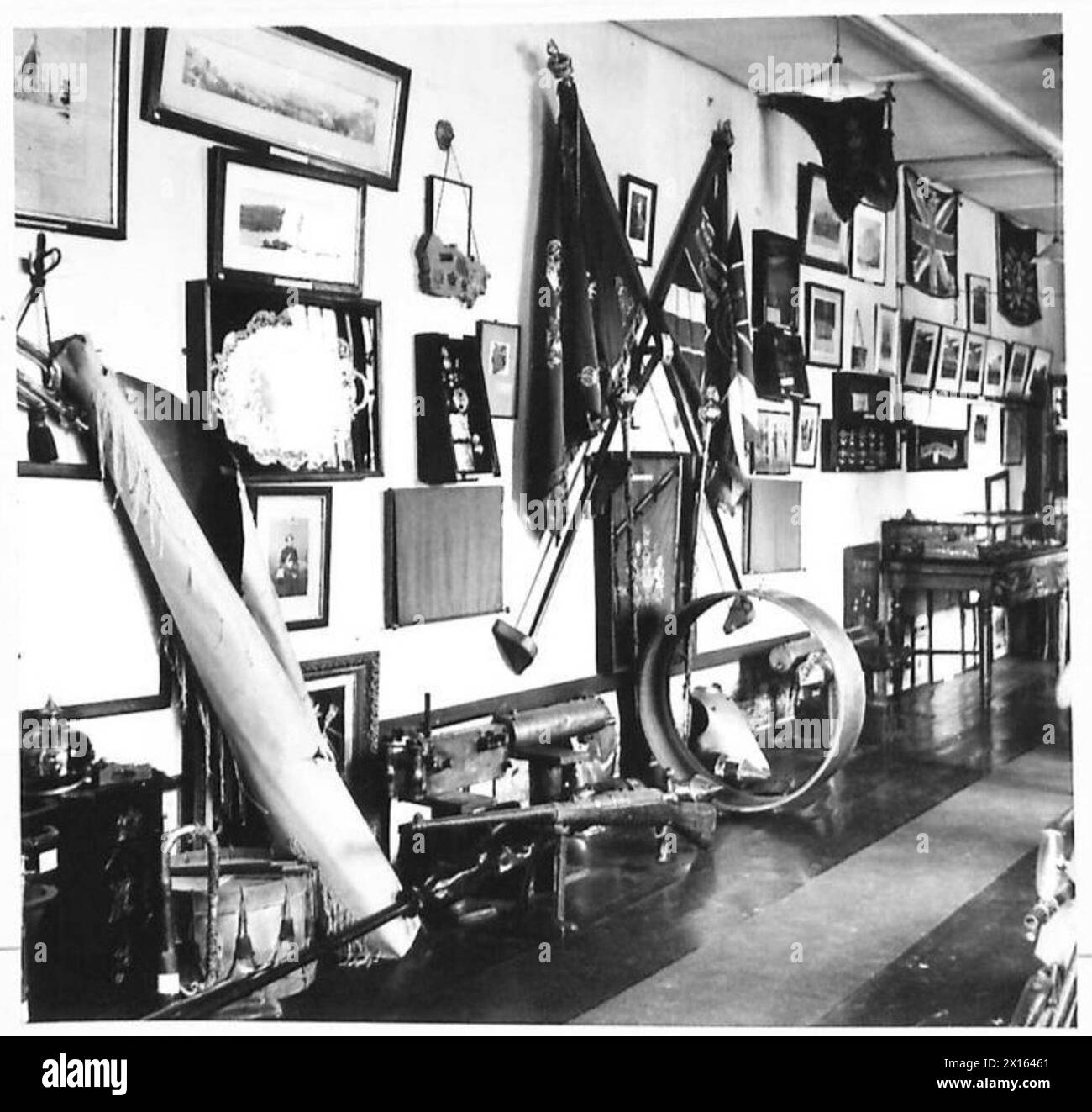 Army museum area Black and White Stock Photos & Images - Alamy