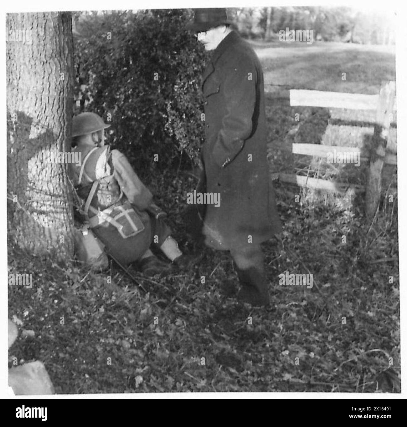 Coldstream guardsman Black and White Stock Photos & Images - Alamy