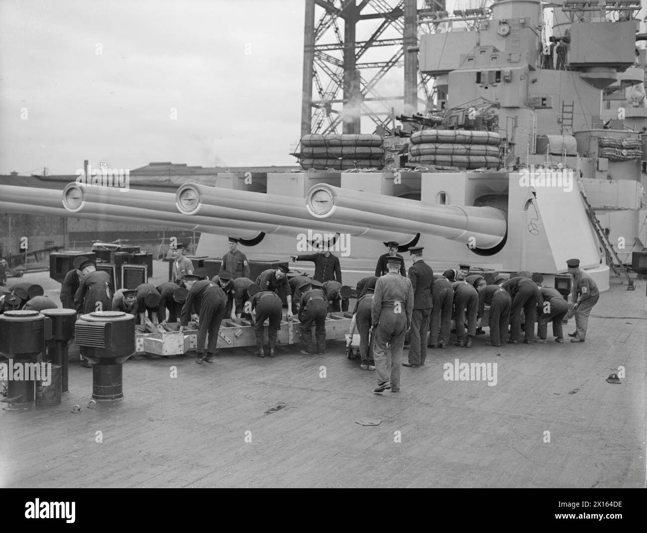 HMS HOWE, BRITAIN'S LATEST BATTLESHIP. GLASGOW, JULY 1942. - The ...
