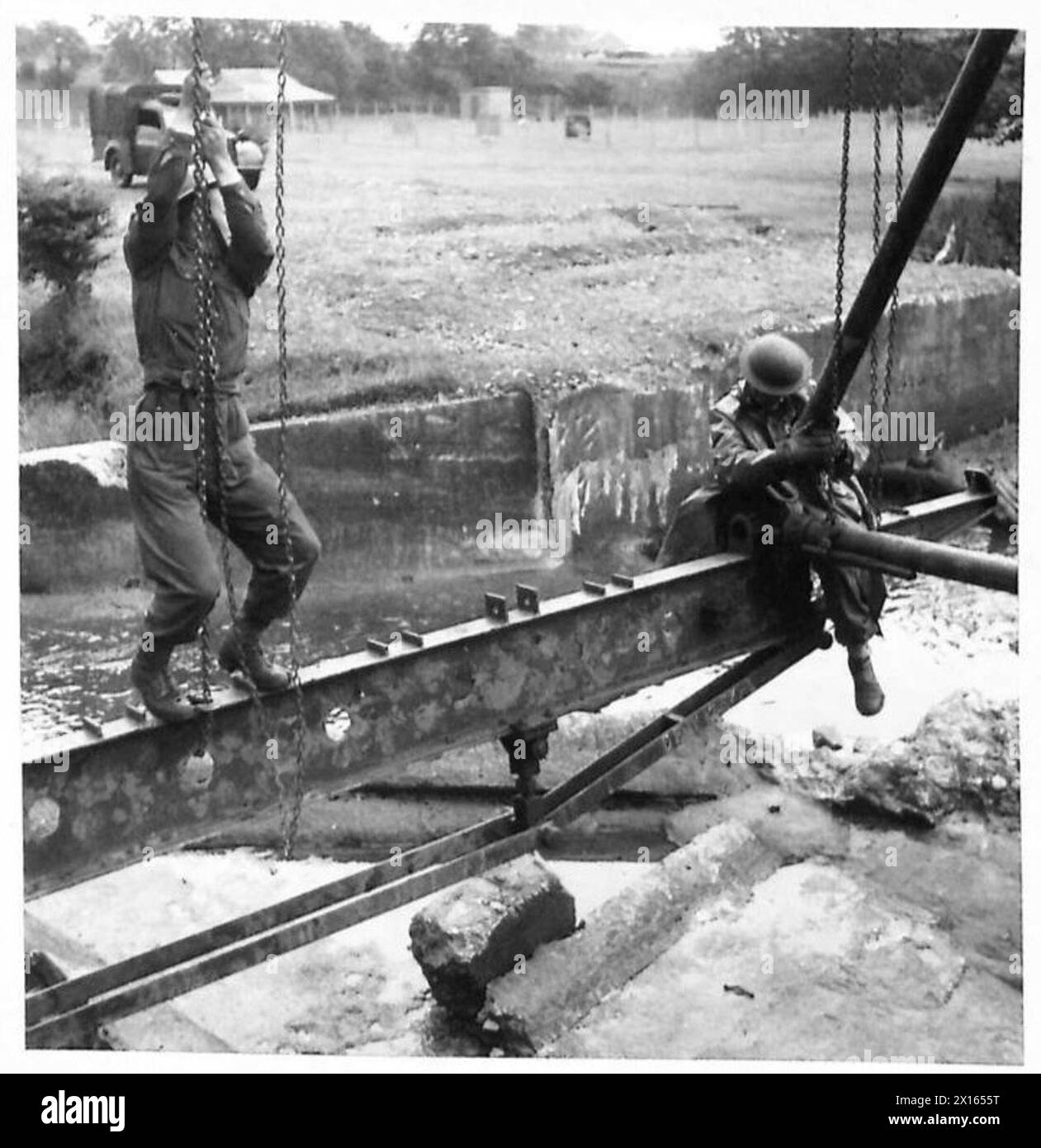 SCHOOL OF MILITARY ENGINEERING AND SCHOOL OF SIGNALS - Various stages ...