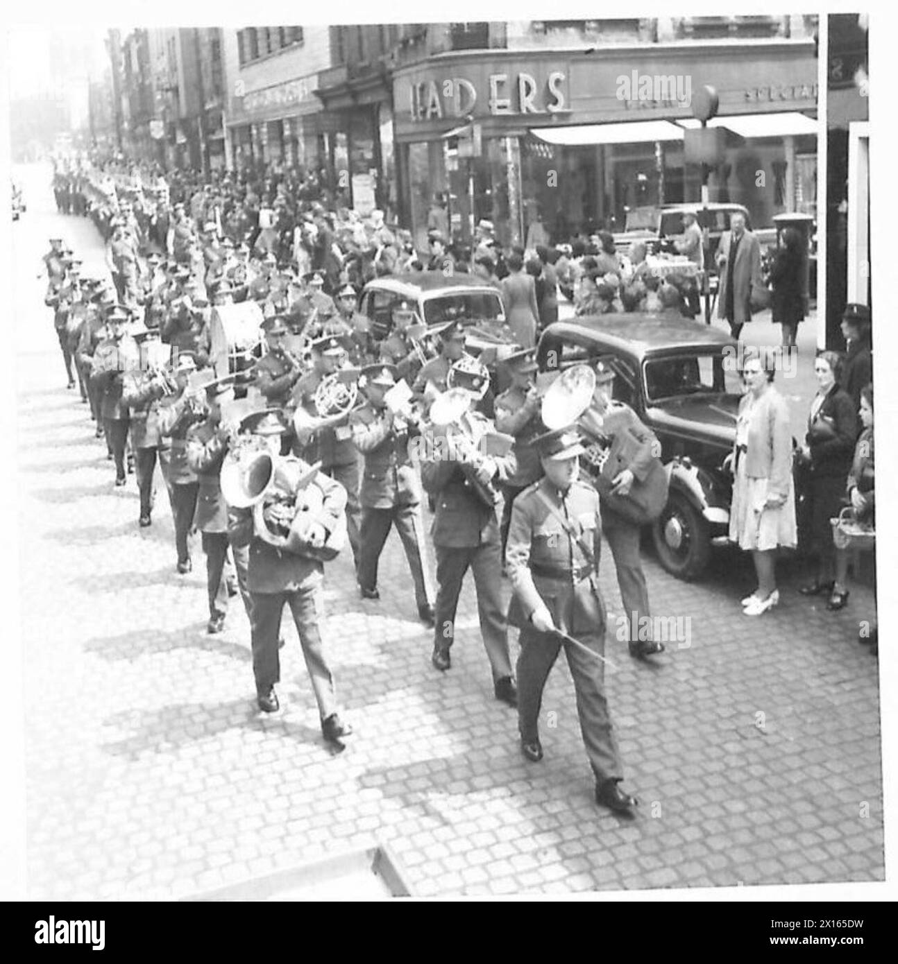 Parade military personnel during Cut Out Stock Images & Pictures - Alamy