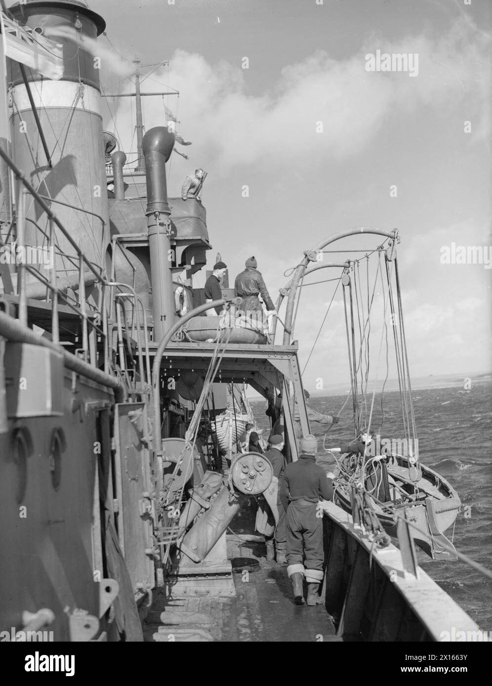 WITH A TRAWLER ON THE NORTHERN PATROL. MAY 1942, ON BOARD HM TRAWLER ...