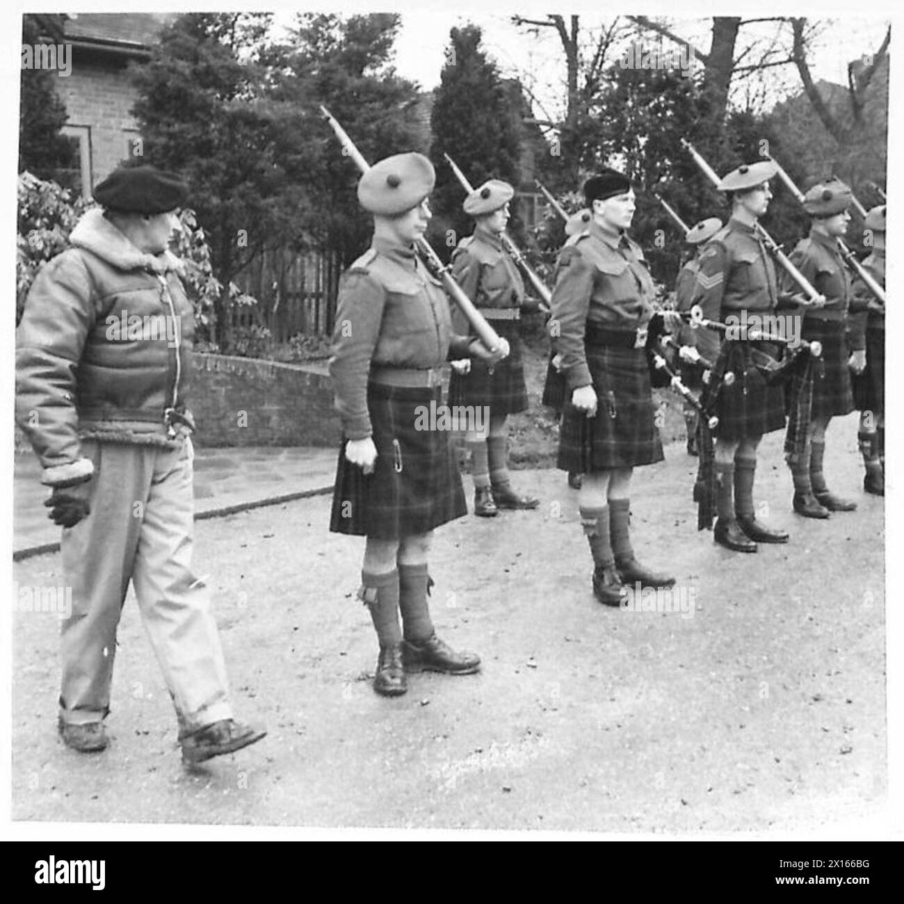 GENERAL MONTGOMERY S TOUR OF 21ST ARMY GROUP - General Montgomery ...