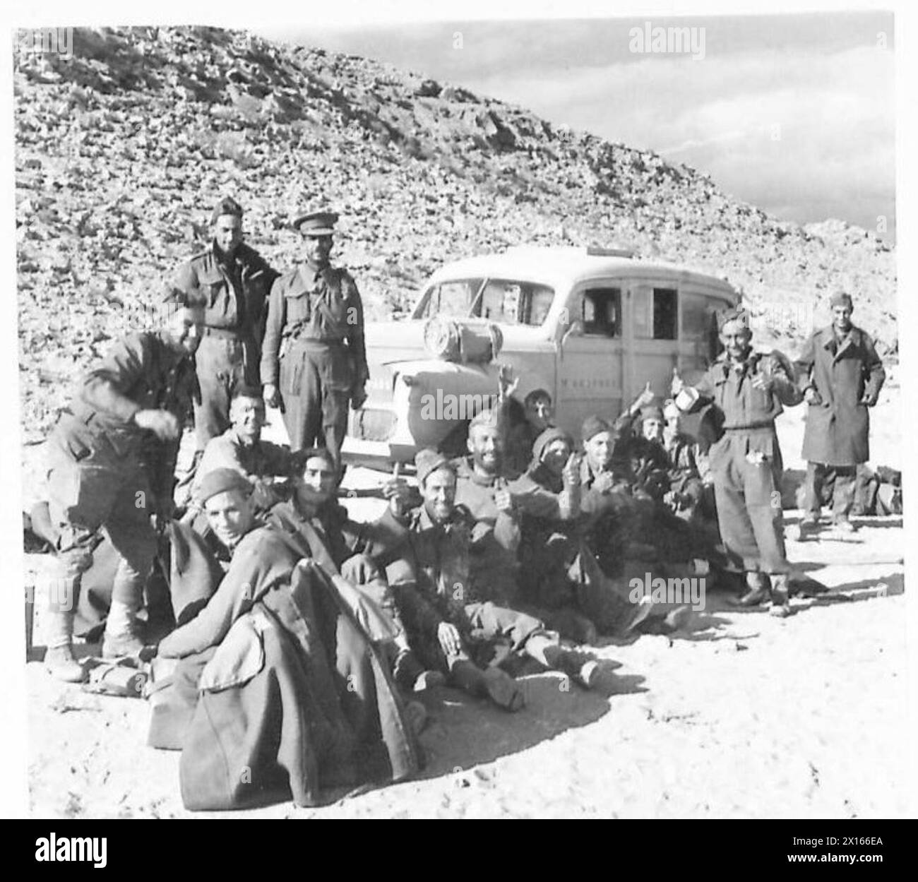 THE ARRIVAL IN CAIRO OF THE RT. HON. DUFF COOPER FROM SINGAPORE - Lady ...
