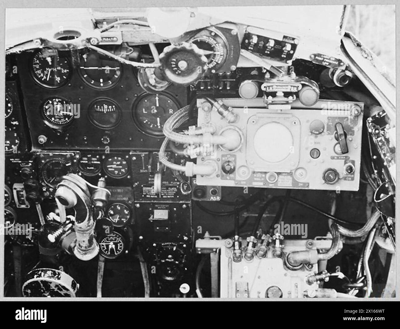 RADAR EQUIPMENT IN MOSQUITO NIGHT FIGHTERS - A.I. [Air Interception ...