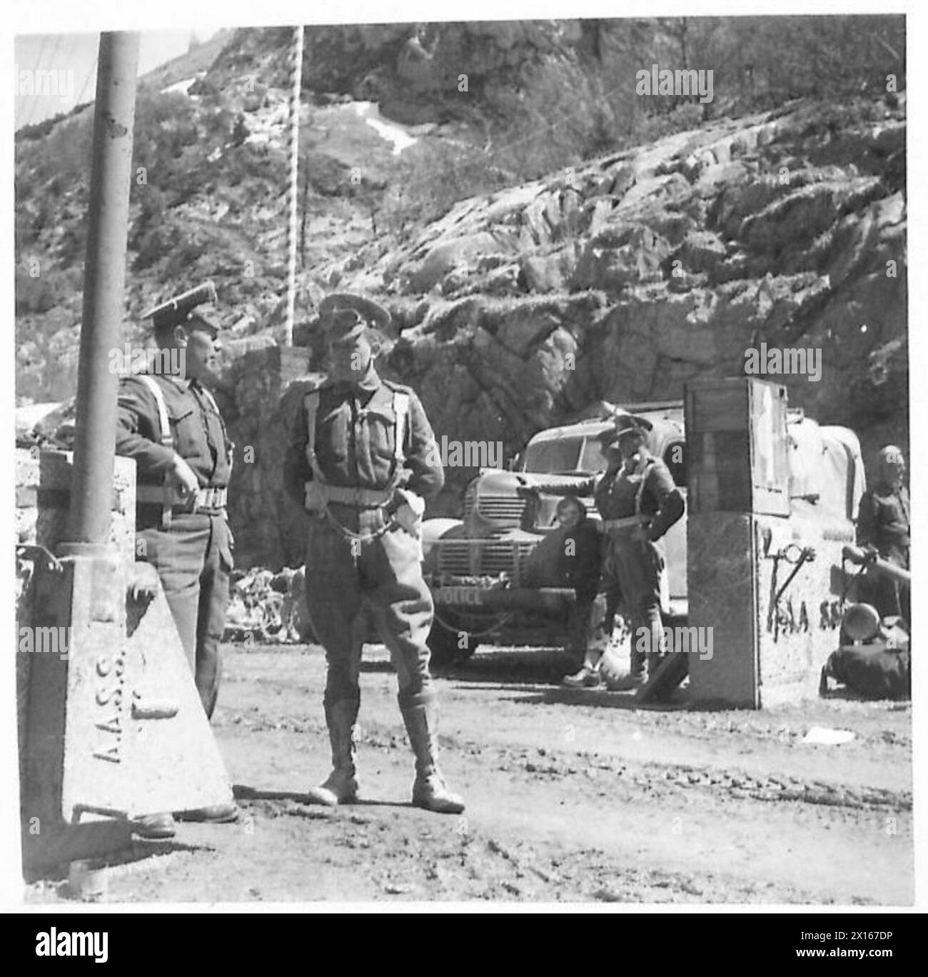 British army border control Black and White Stock Photos & Images - Alamy