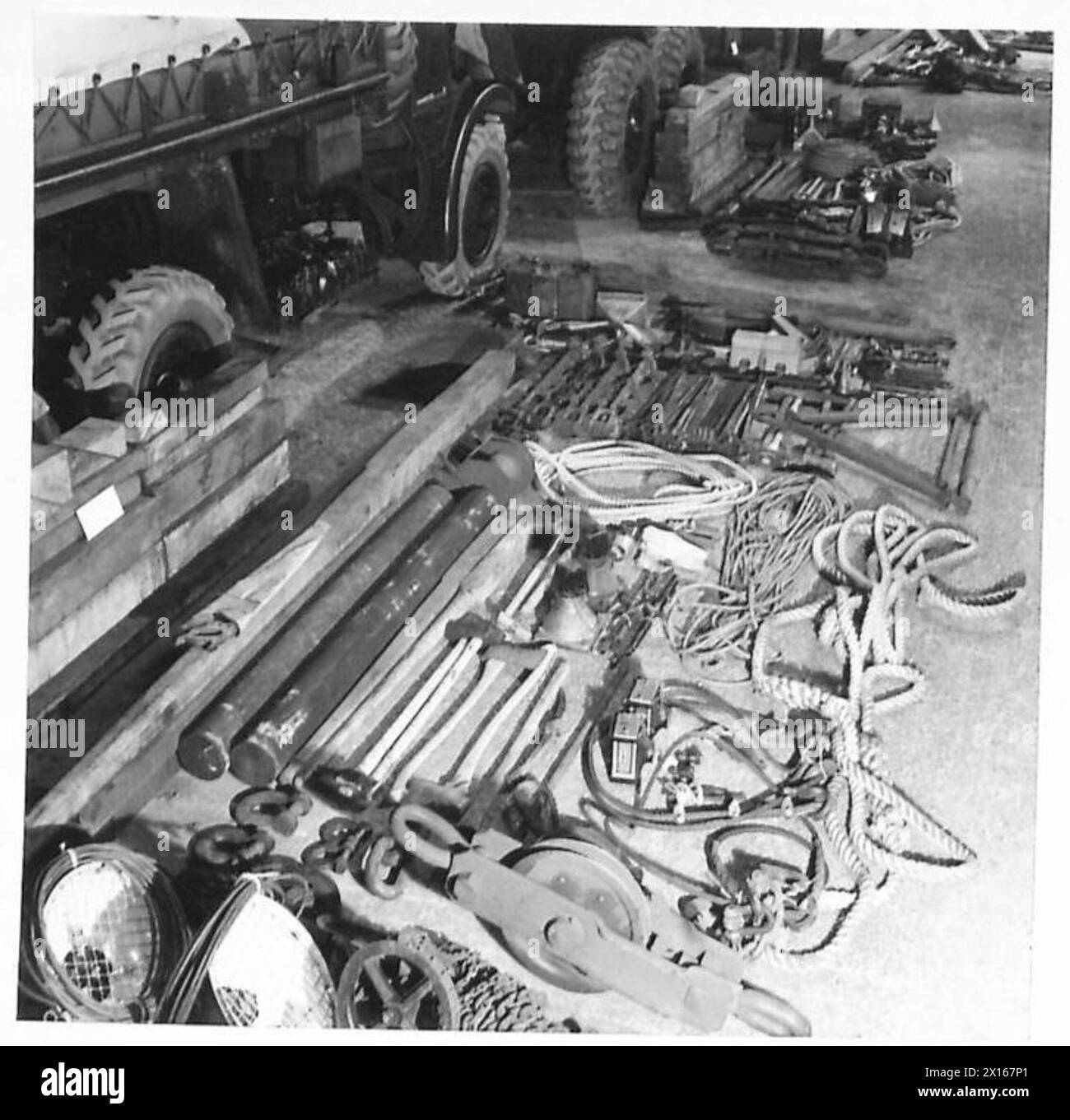 Recovery vehicle kits for a 3-ton 6x4 B/D Guy lorry (W.D. No. L.4370808 ...