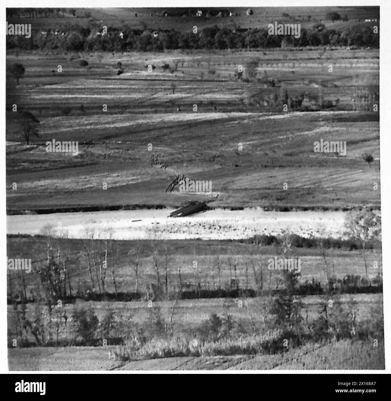 THE BRITISH ARMY IN NORTH AFRICA, SICILY, ITALY, THE BALKANS AND ...