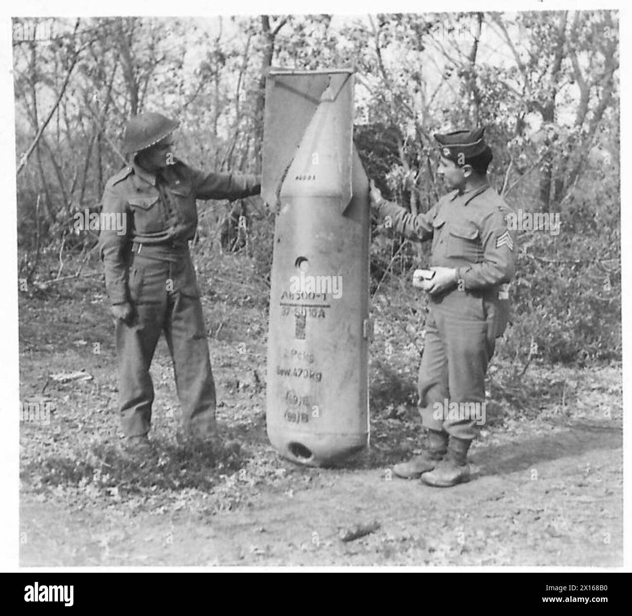 FIFTH ARMY : ANZIO BRIDGEHEADDEFEATING THE ANTI-PERSONNEL BOMB - Dvr ...