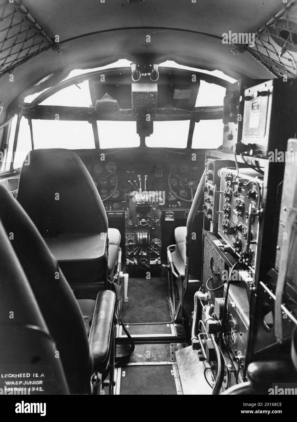 Aircraft interior lockheed hi-res stock photography and images - Alamy