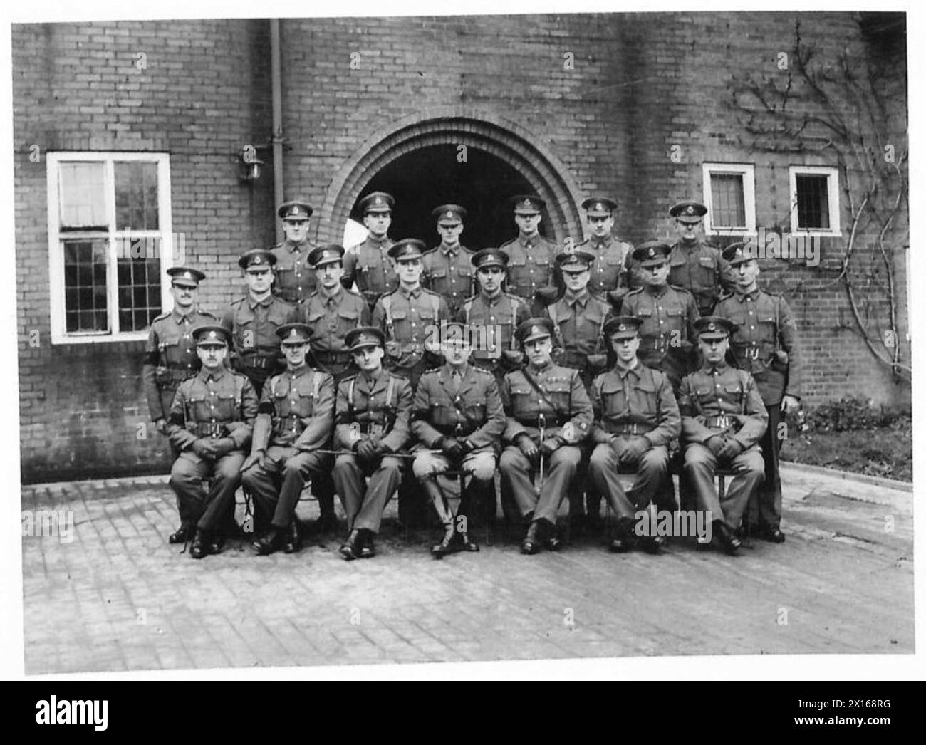Senior ncos hi-res stock photography and images - Alamy