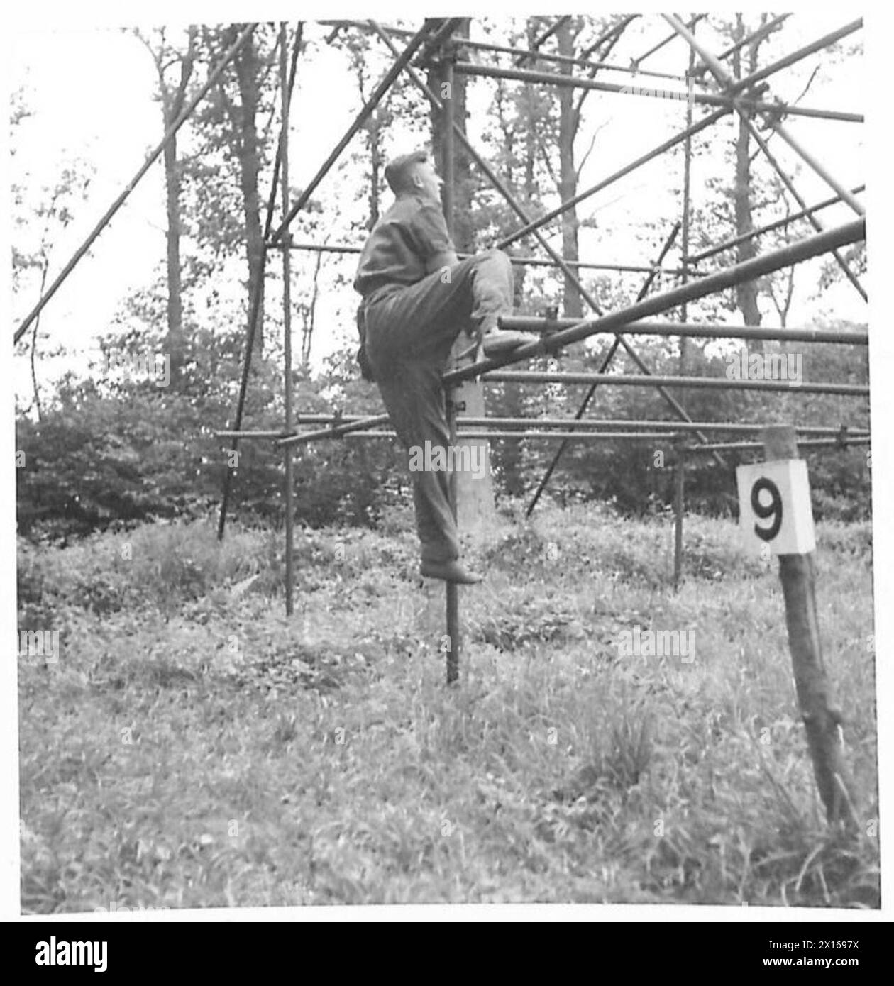 WAR OFFICE SELECTION BOARD - Start of obstacle No. 9 , British Army ...