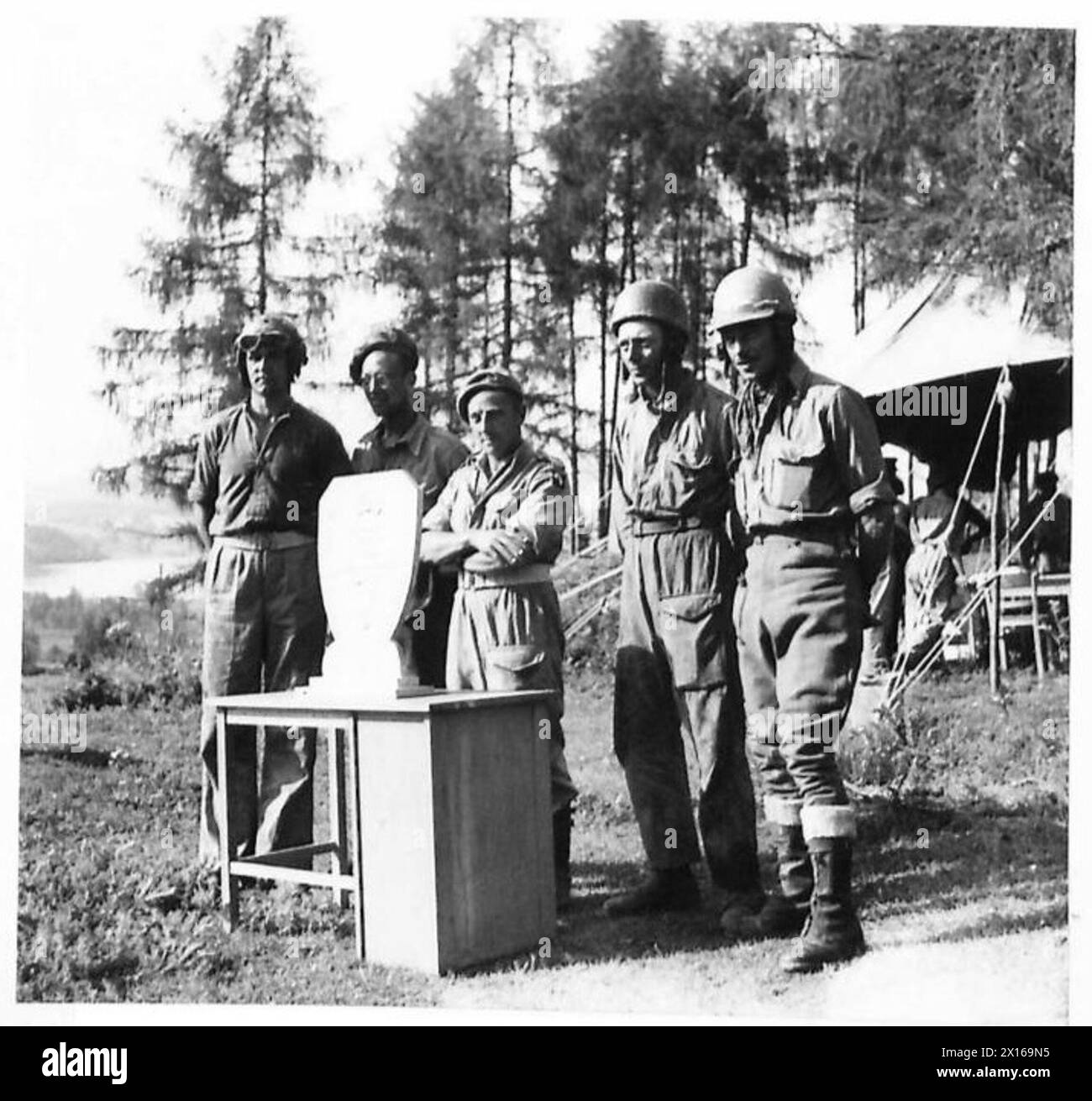 6 ARMOURED DIVISION MOTOR CYCLE TRIAL - 4th Company RASC., winners of ...