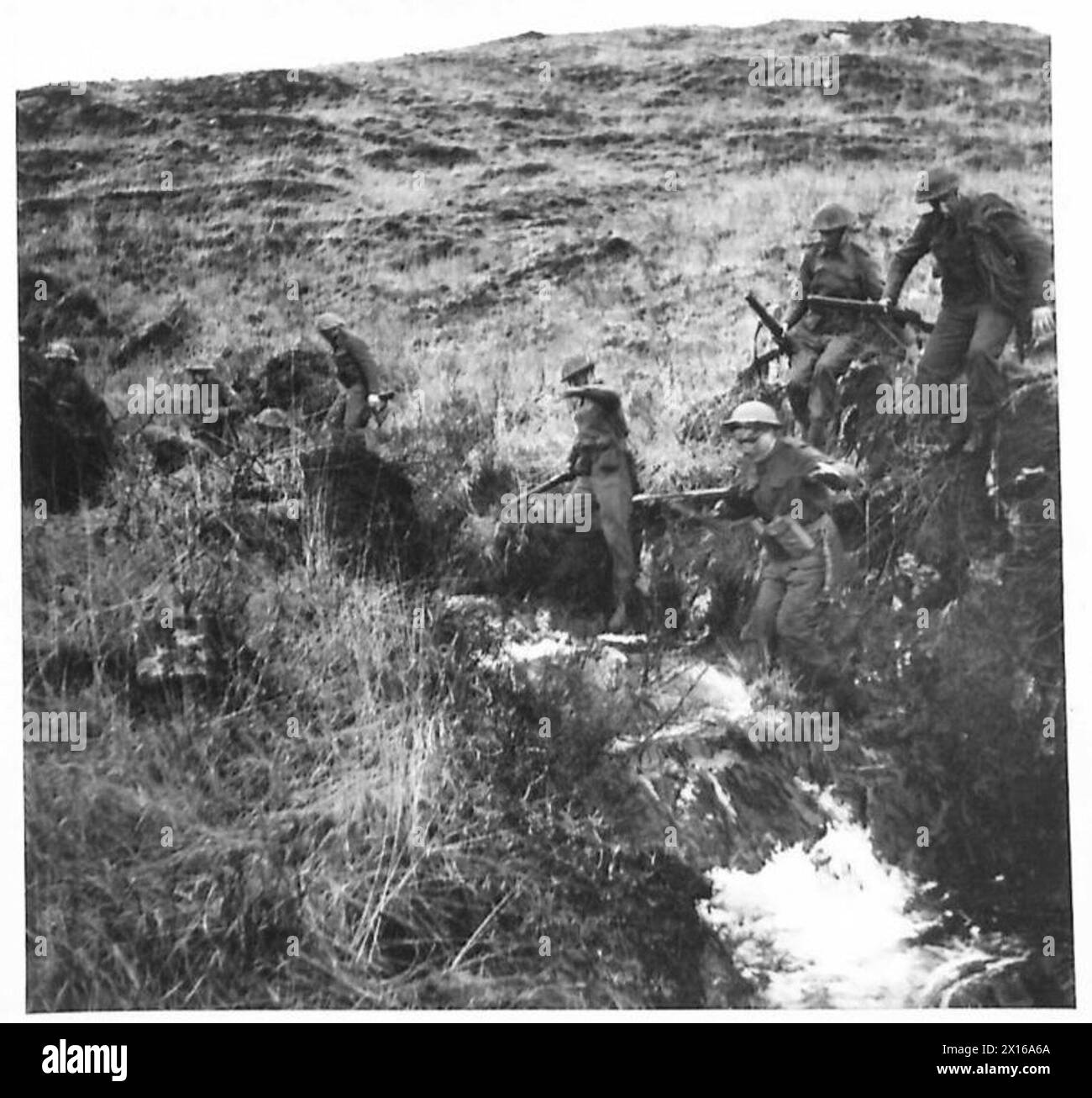 Troops from a Commando Depot conduct a night exercise in Scotland ...