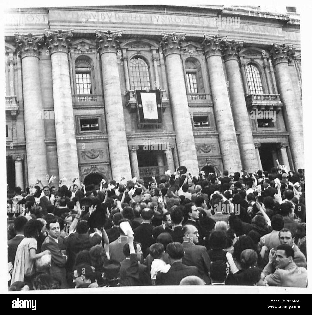 Liberation of rome Black and White Stock Photos & Images - Alamy