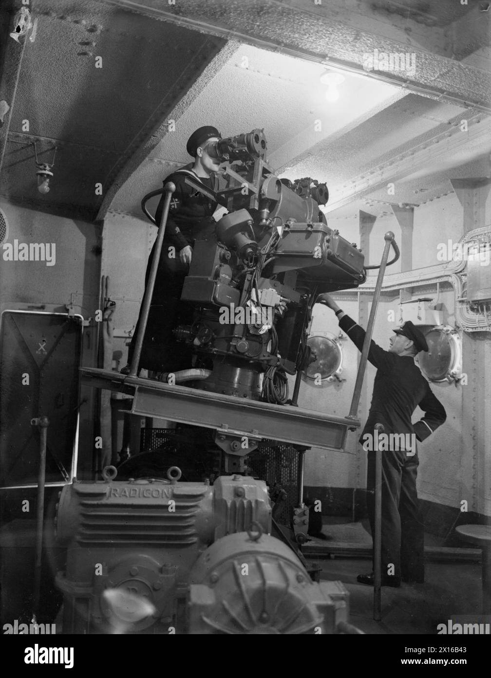 DESTROYERMEN OF THE ROYAL NAVY TRAIN IN MODERN SCHOOL SHIP. SEPTEMBER ...