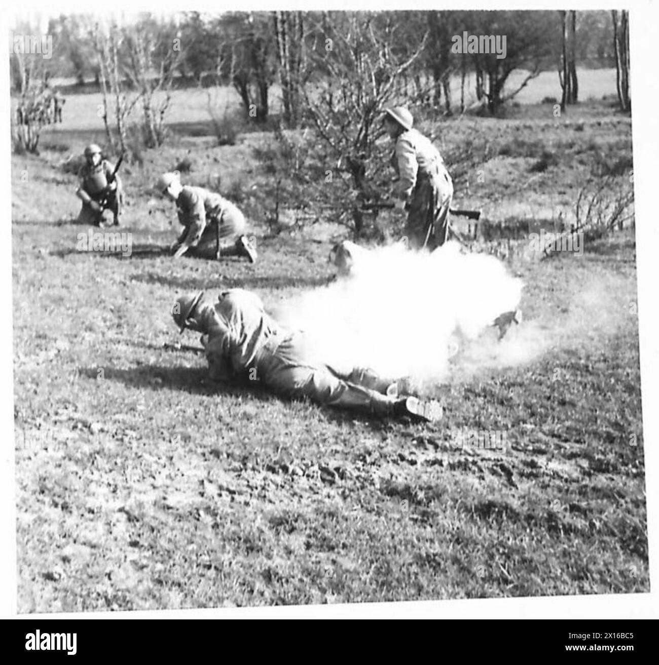 RASC OFFICERS TRAINING SCHOOL - Officers training on their blitz course ...