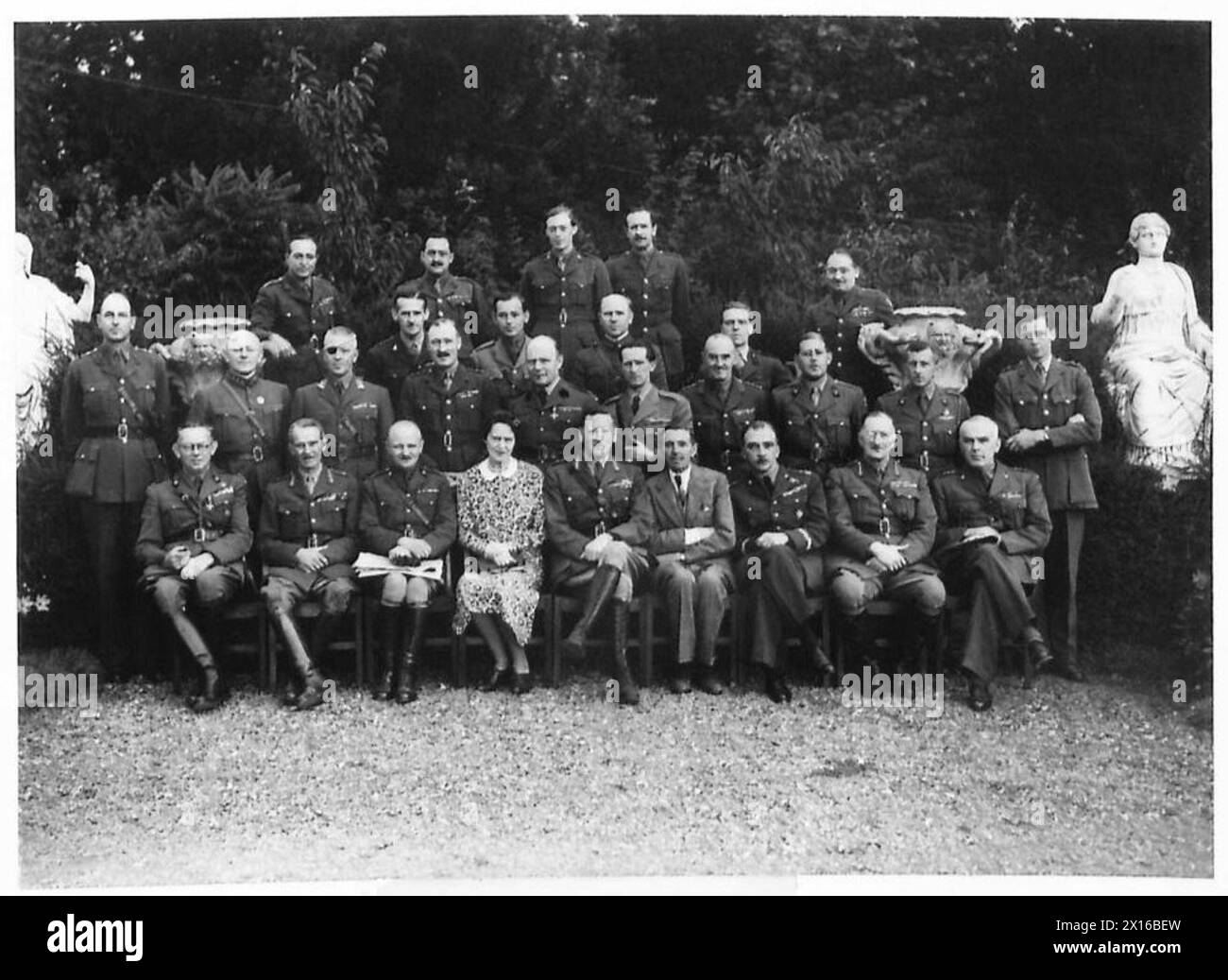 ALLIED OFFICERS VISIT SOUTHERN COMMAND HEADQUARTERS - Lieut.General ...