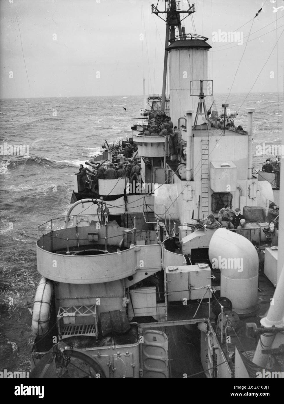 Hms bellona hi-res stock photography and images - Alamy