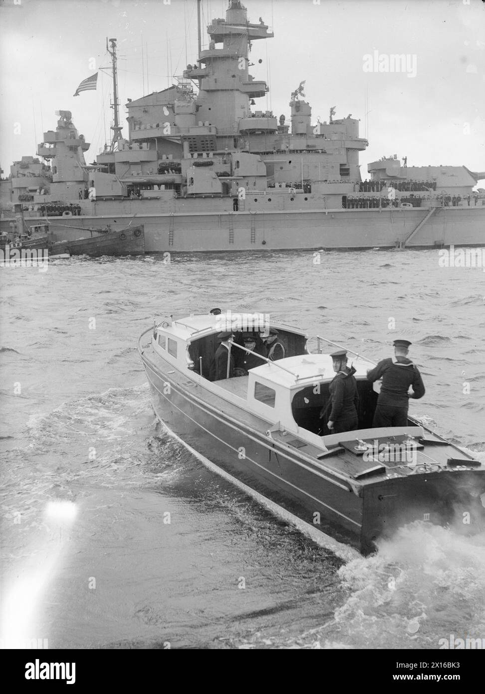 ADMIRAL STARK AND FIRST LORD VISIT US TASK FORCE. JUNE 1943, SCAPA FLOW ...