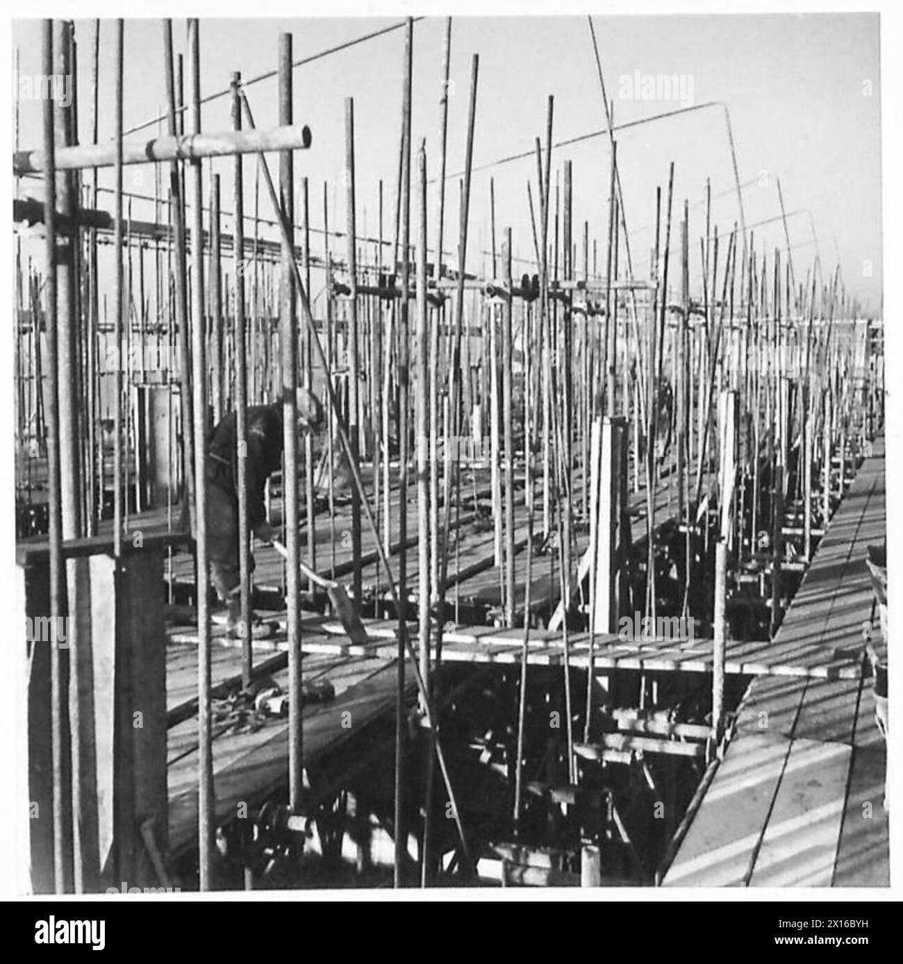 Reinforcing materials Black and White Stock Photos & Images - Alamy