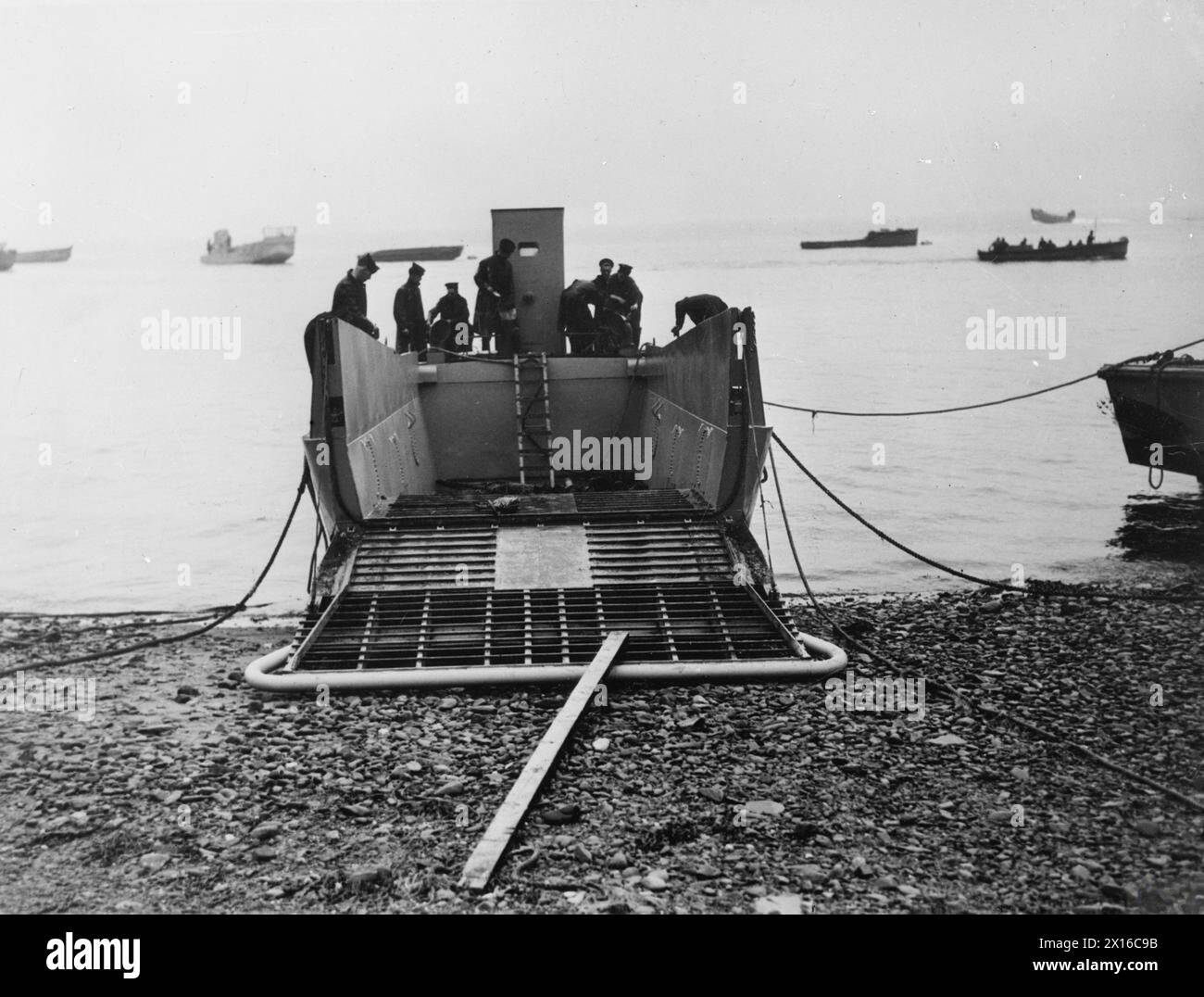 LANDING CRAFT TYPES. INVERARAY, SCOTLAND, OCTOBER 1942. - LCM (3 ...