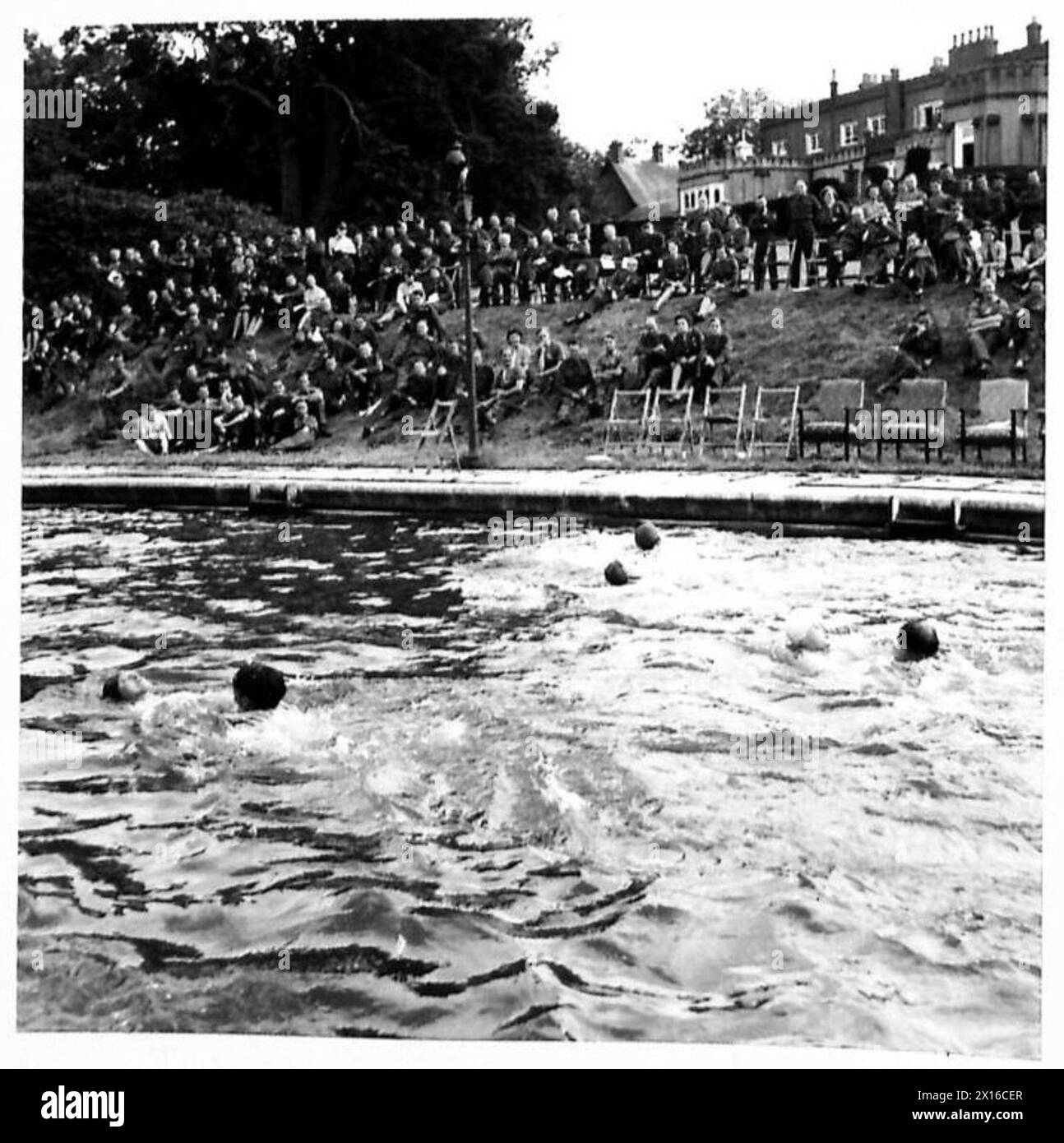 British military personnel take hi-res stock photography and images - Alamy