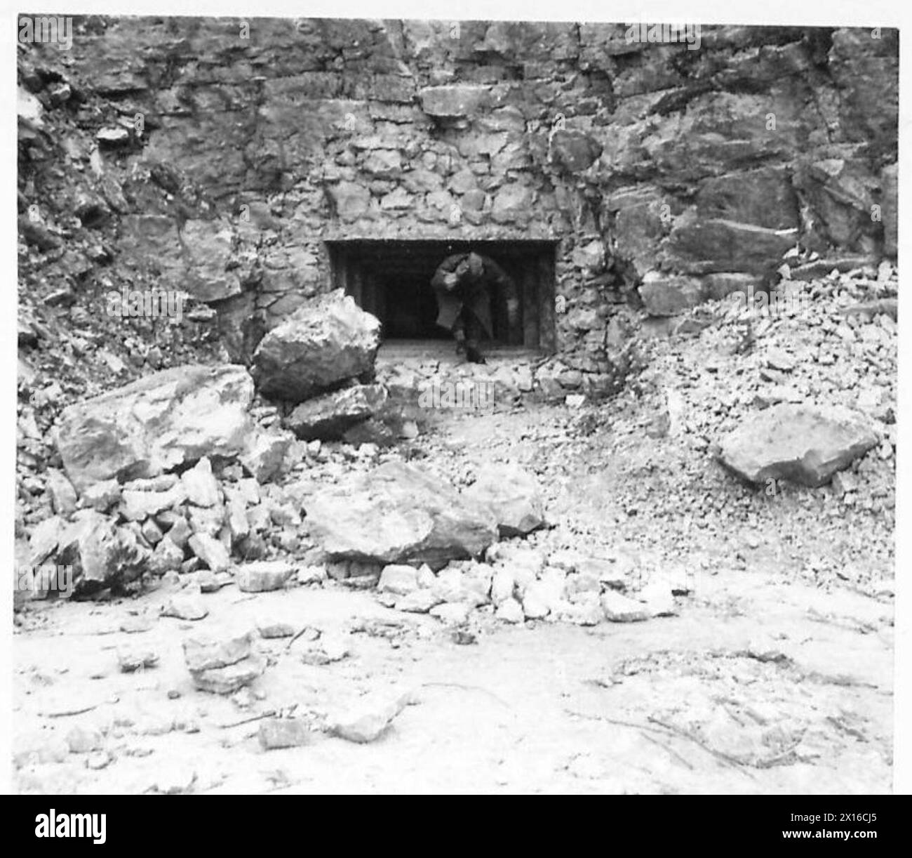 Valley road Cut Out Stock Images & Pictures - Alamy