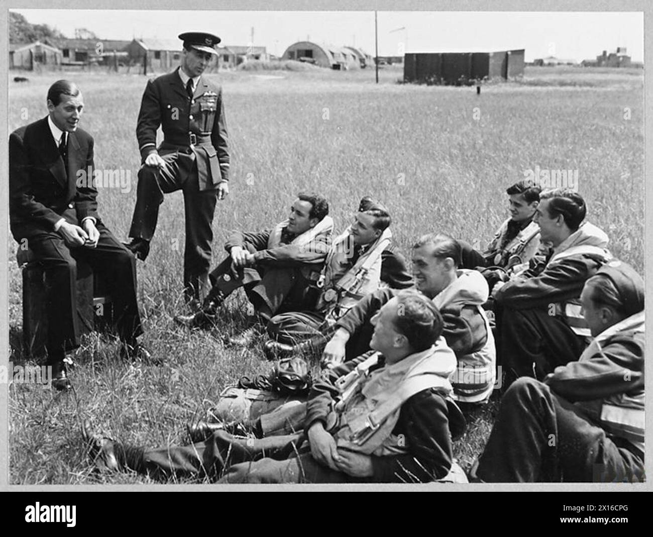 Fog investigation and dispersal operation hi-res stock photography and ...