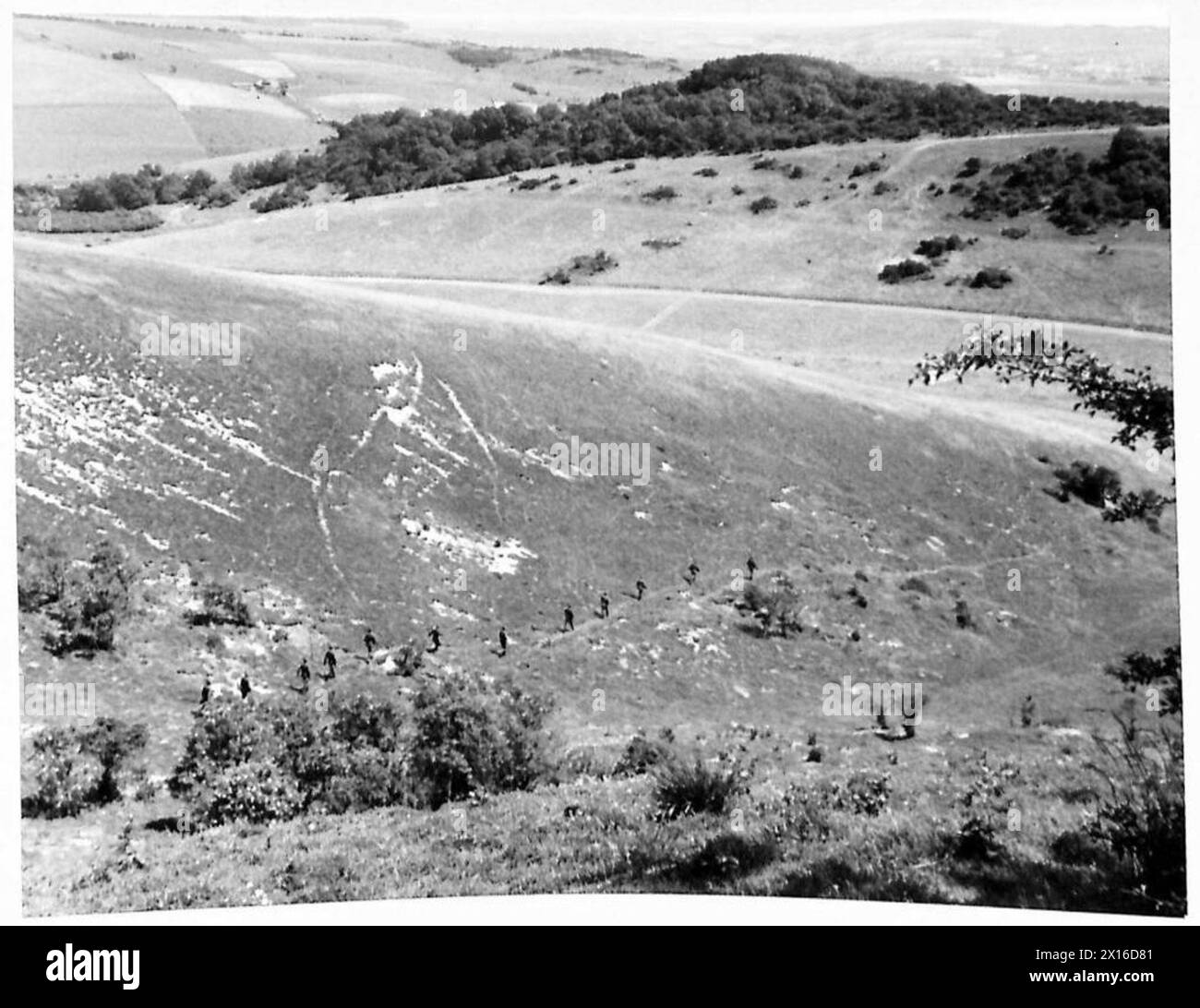 DEMONSTRATION OF GERMAN WEAPONS AND TACTICS - General view of the ...