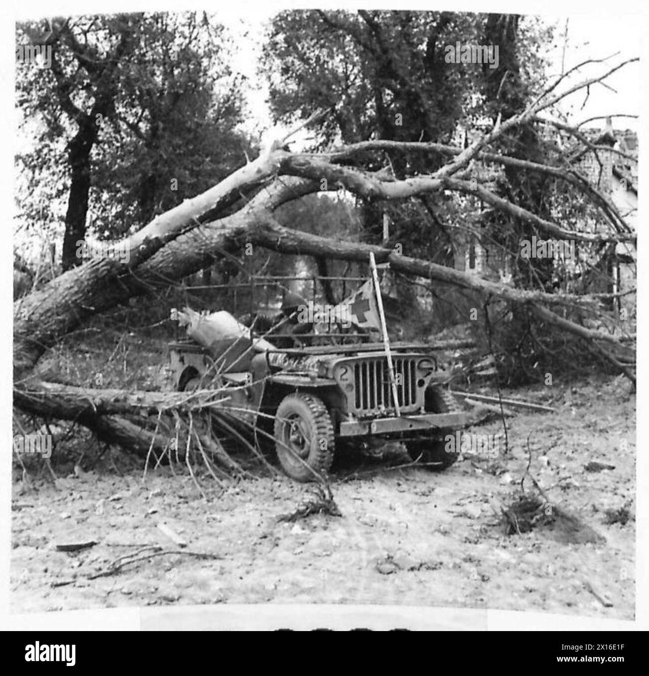 Medical corps jeep Black and White Stock Photos & Images - Alamy