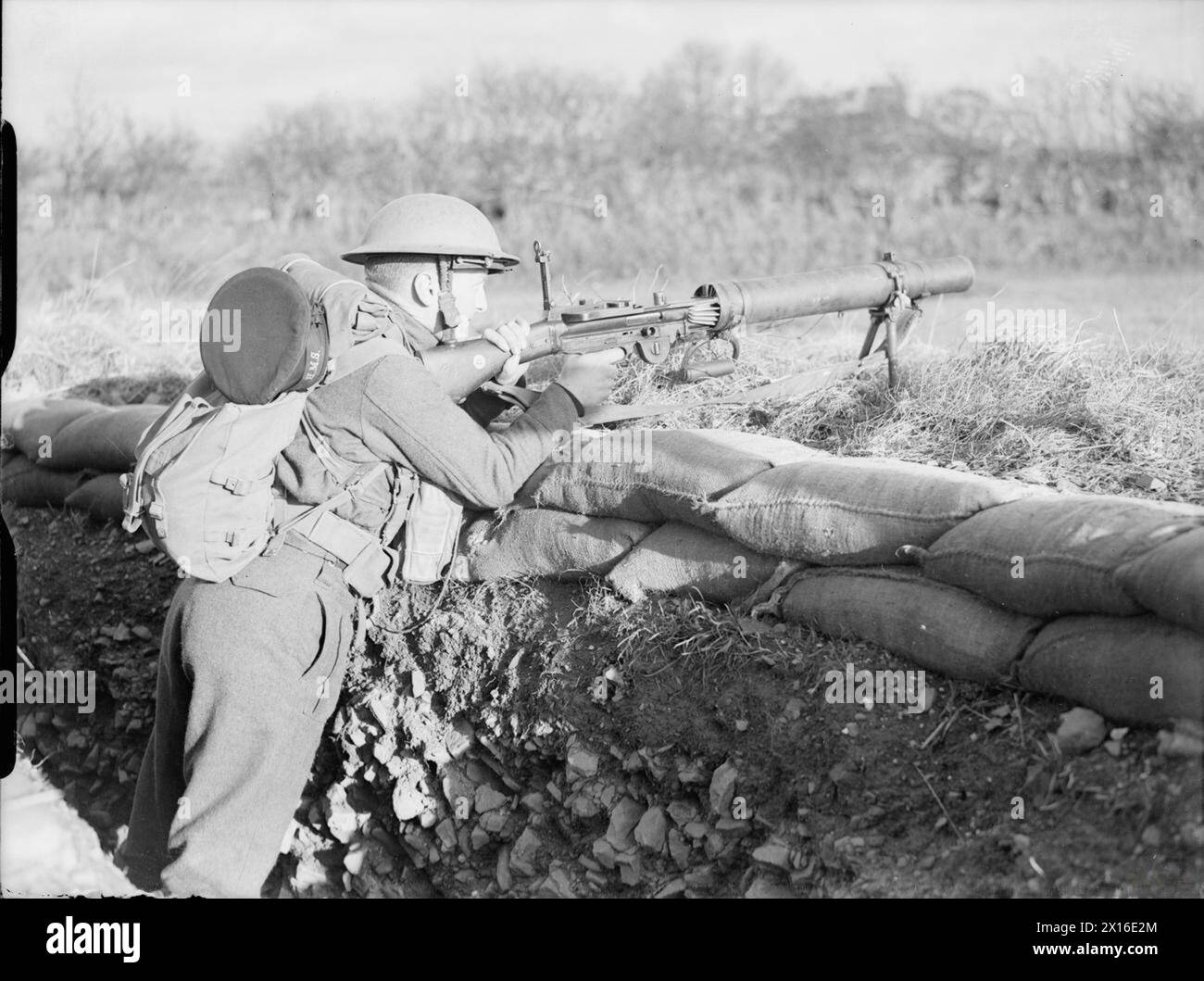 TOMMY GUNS FOR SAILORS. 1940, TOMMY GUNS BEING USED BY NAVAL UNITS WHO ...