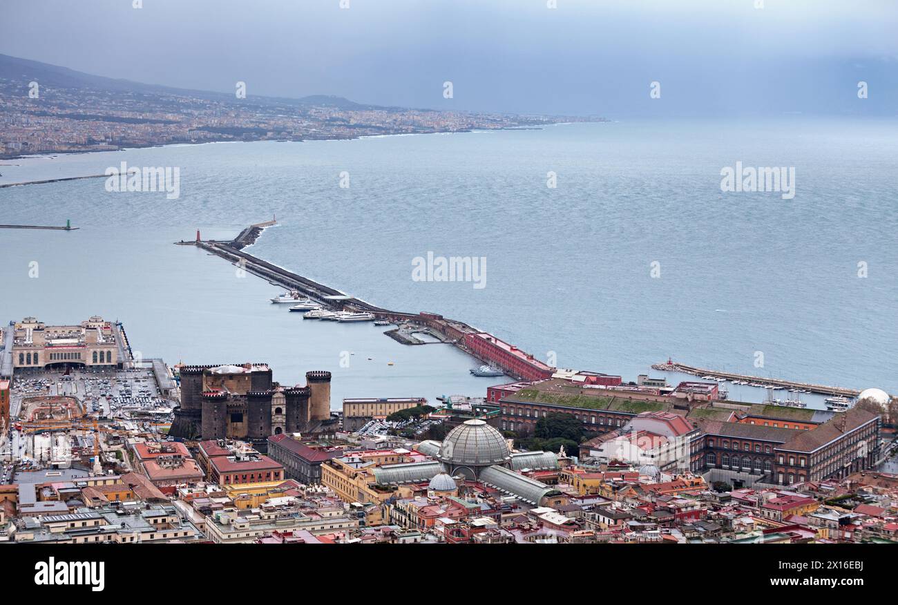 Many landmarks hi-res stock photography and images - Alamy