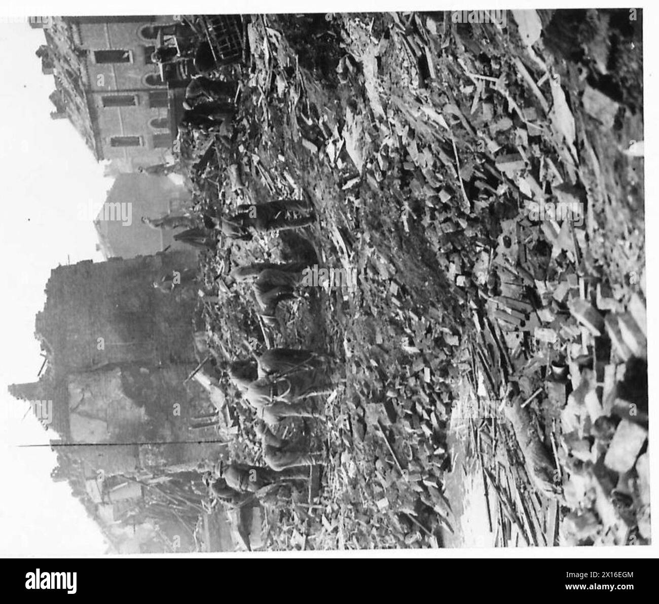 Soldiers raid Cut Out Stock Images & Pictures - Alamy