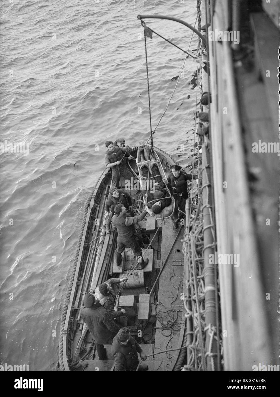 WITH A RESCUE SHIP. 19 TO 22 FEBRUARY 1943, IN THE CLYDE, OFF GREENOCK ...