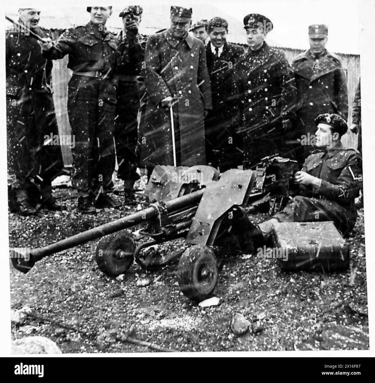 CHINESE MILITARY MISSION WATCH COMMANDO DEMONSTRATION - A captured anti ...