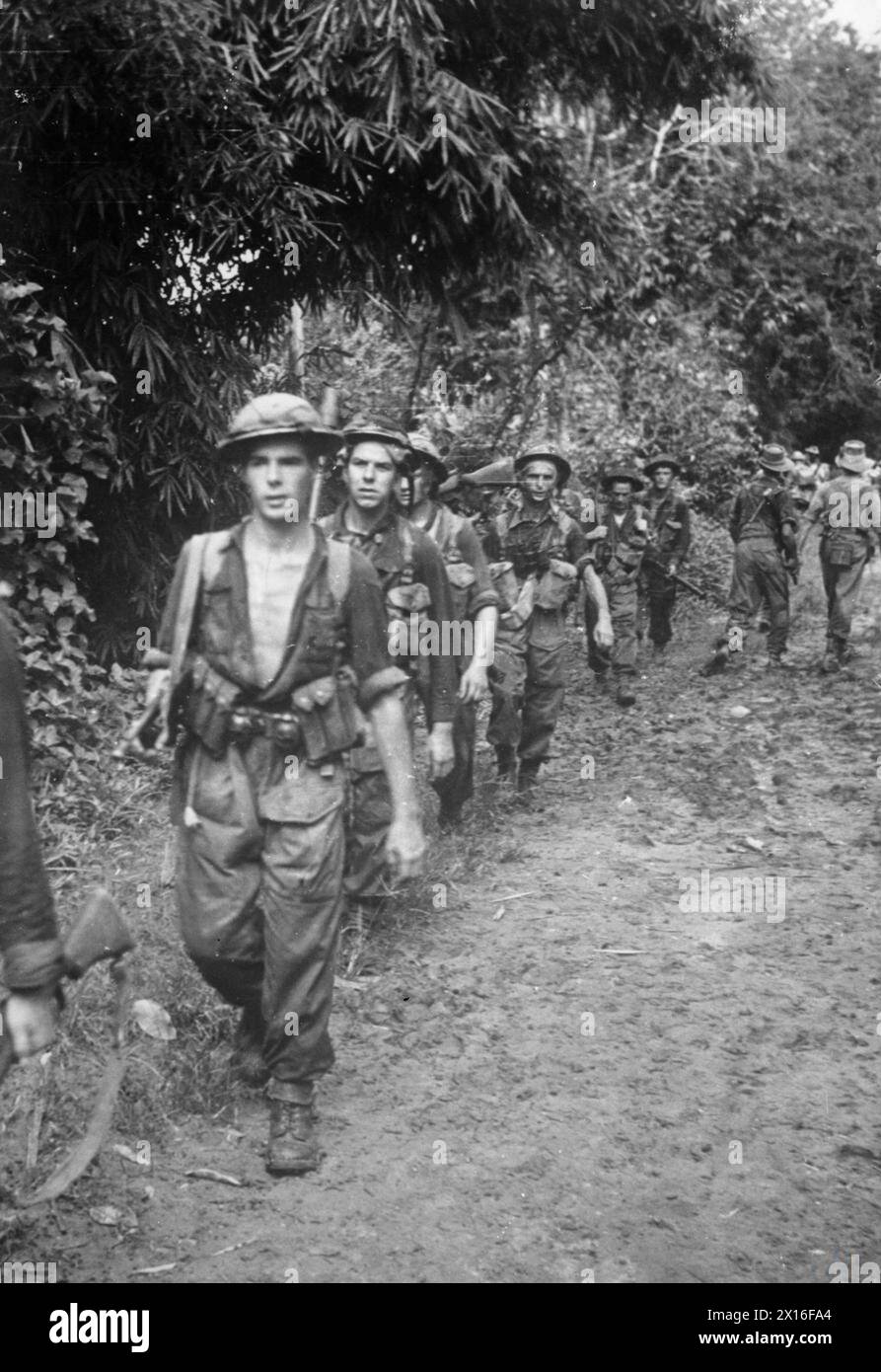 THE BRITISH ARMY IN BURMA 1944 - British troops marching through the ...