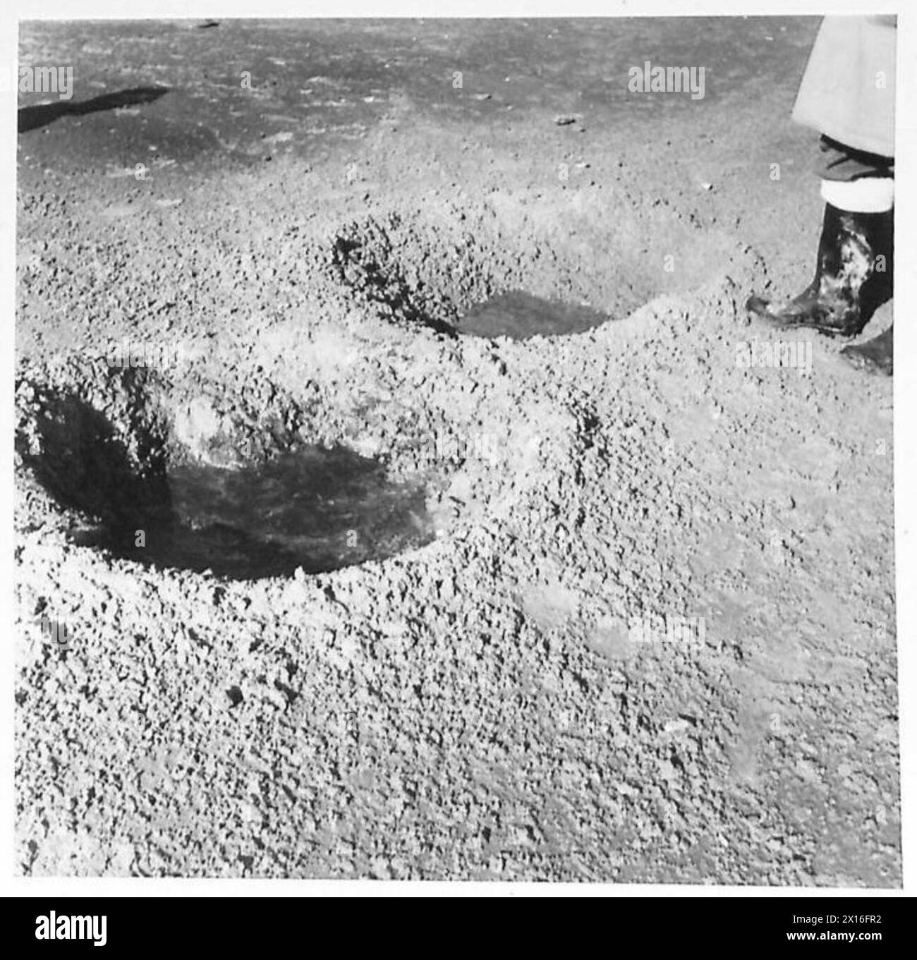 Pound sand Black and White Stock Photos & Images - Alamy