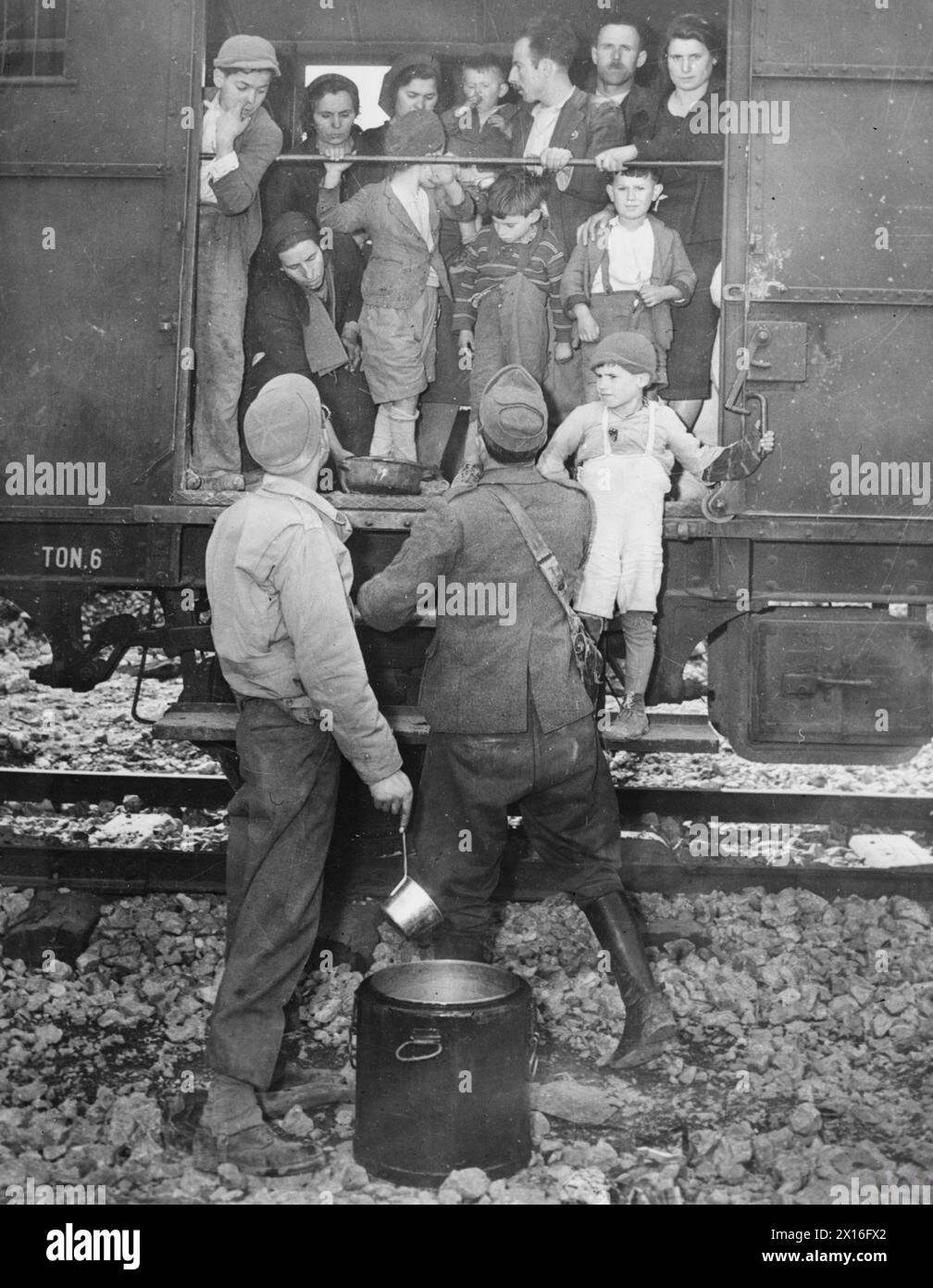 Red army base areas hi-res stock photography and images - Alamy