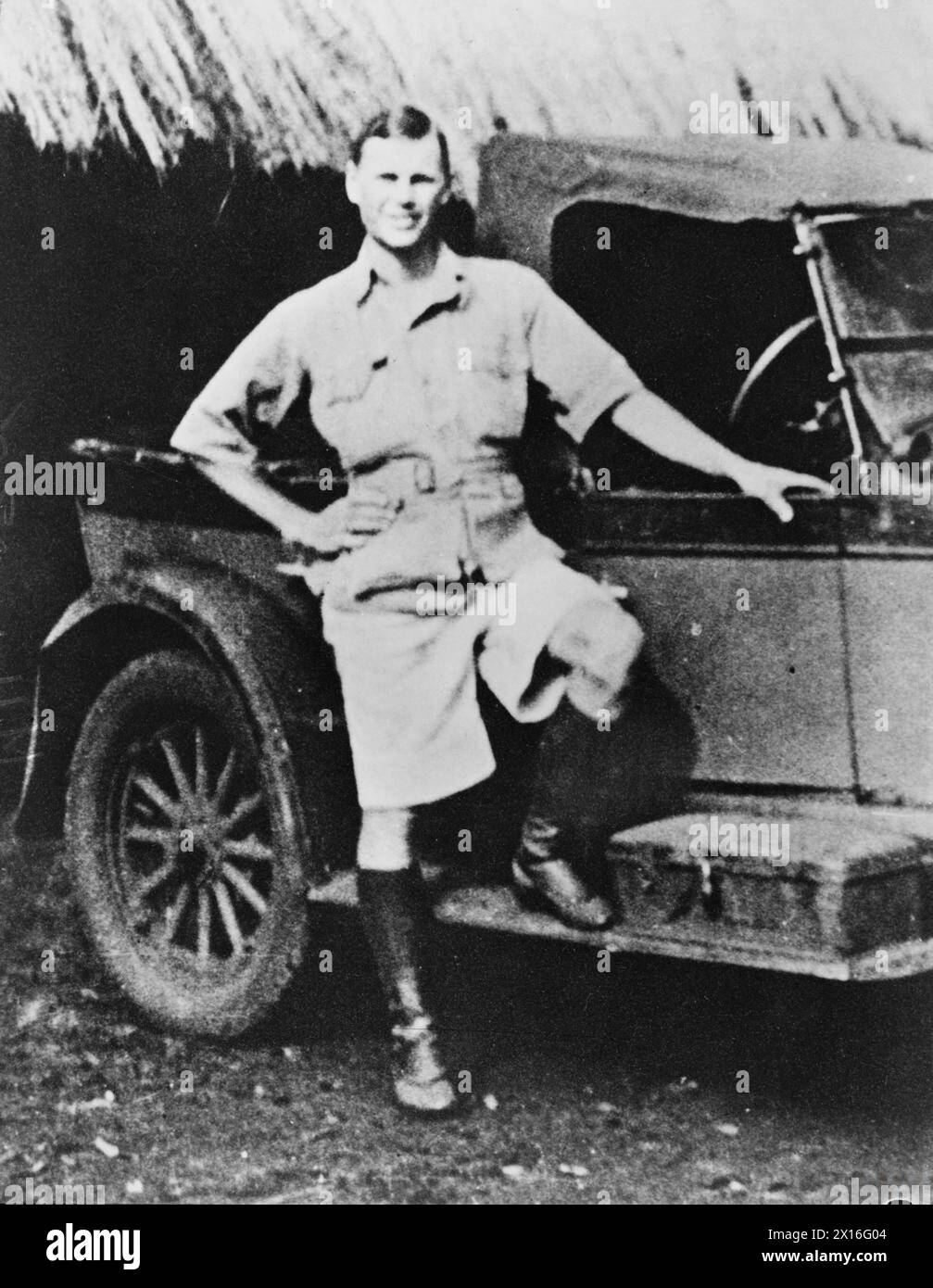 VICTORIA CROSS WINNERS 1939 - 1945 - Nigel Grey Leakey VC, King's ...