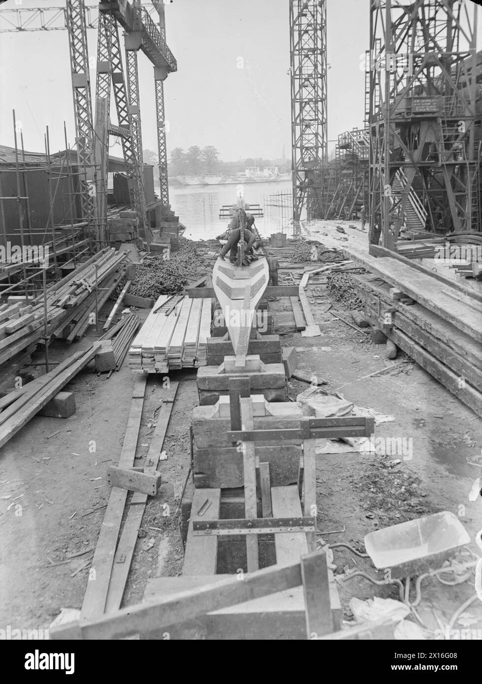 Yarrow shipbuilders hi-res stock photography and images - Alamy