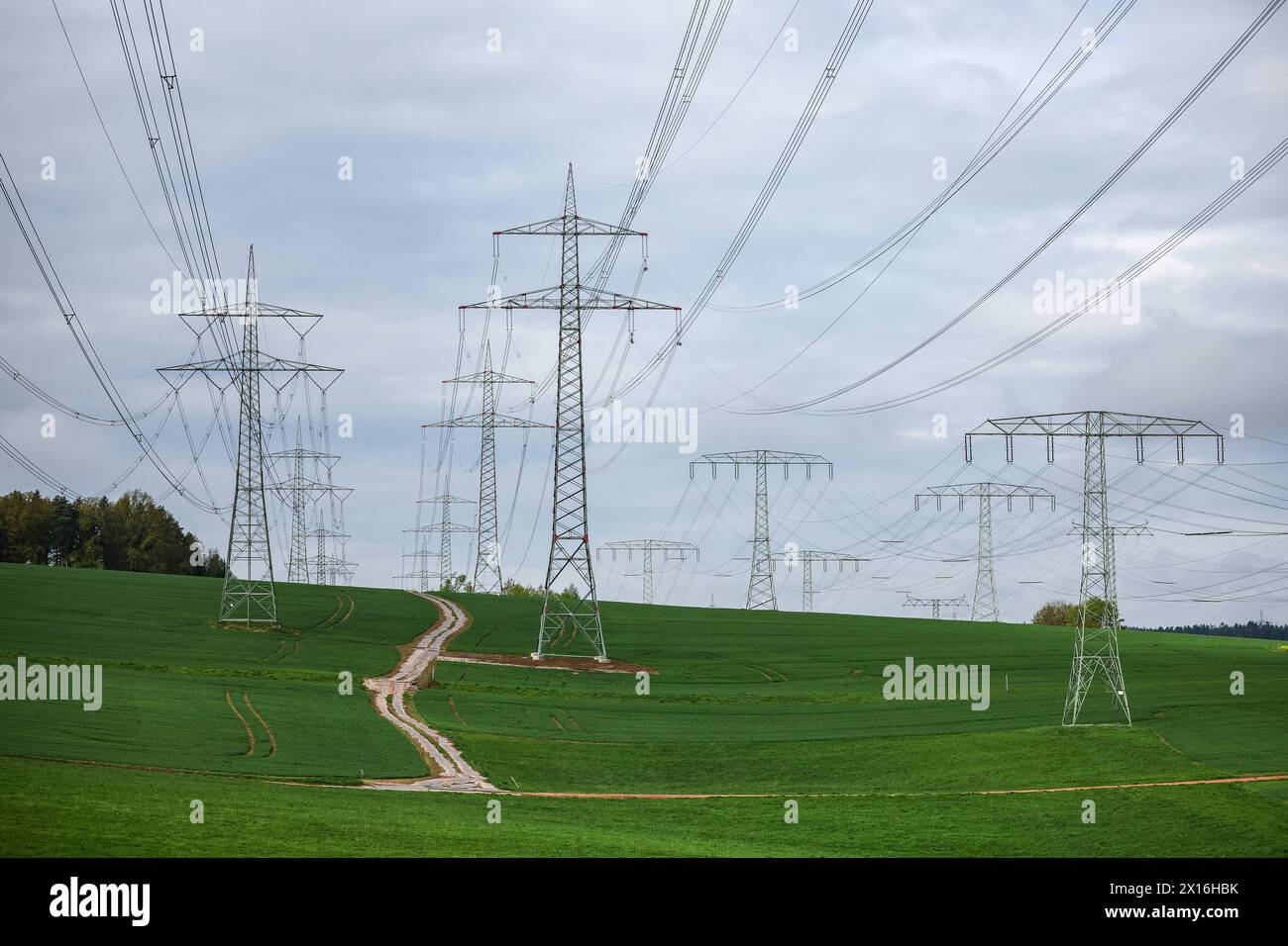 Limbach Oberfrohna, Germany. 15th Apr, 2024. Several 110 KV high ...