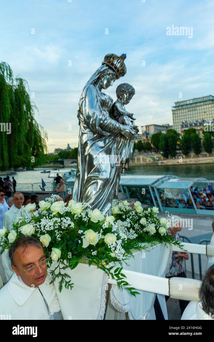 Paris, France, Crowd People, Marching, Catholic Holiday Tradition ...