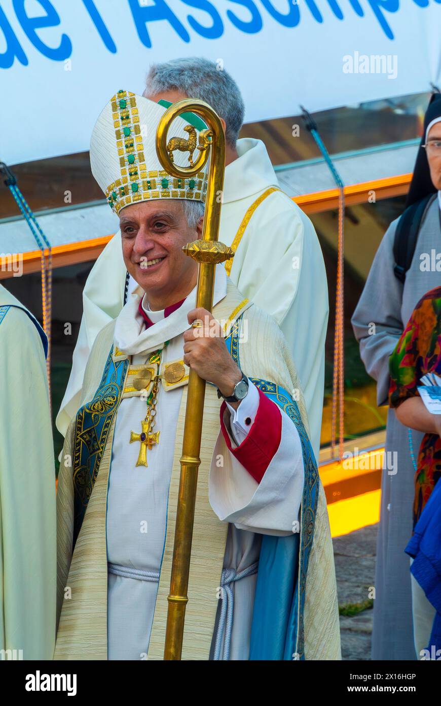 Paris, France, Crowd People, Marching, Catholic Holiday Tradition ...