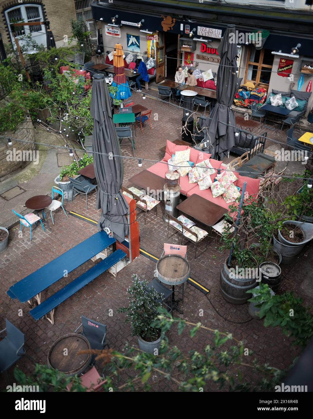 A bar in Borough Market London Stock Photo - Alamy