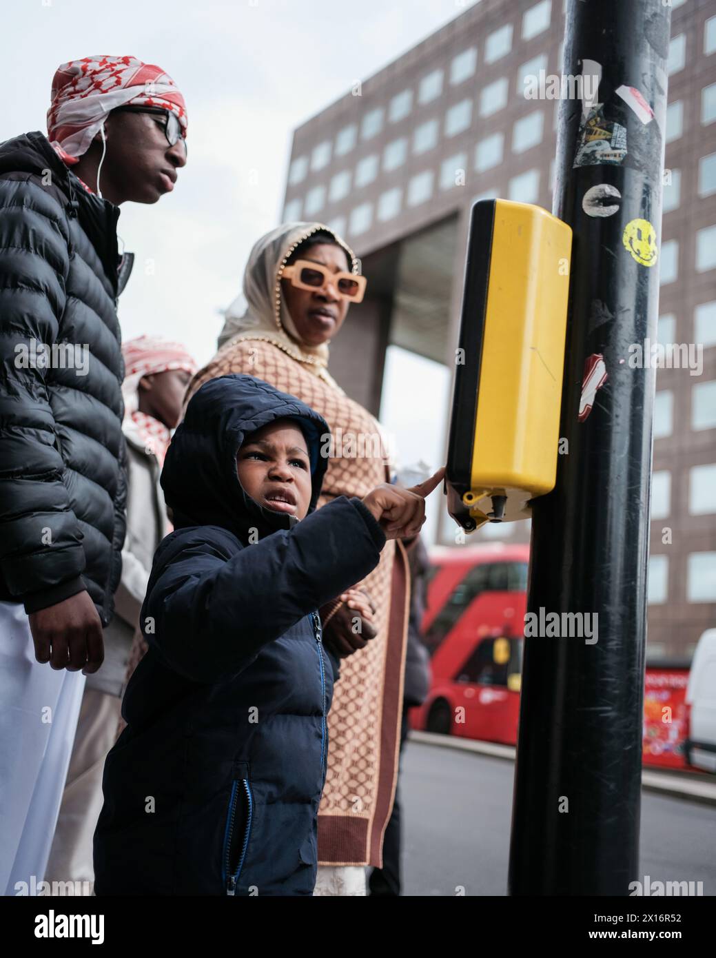 tourists / immigrants in london Stock Photo - Alamy