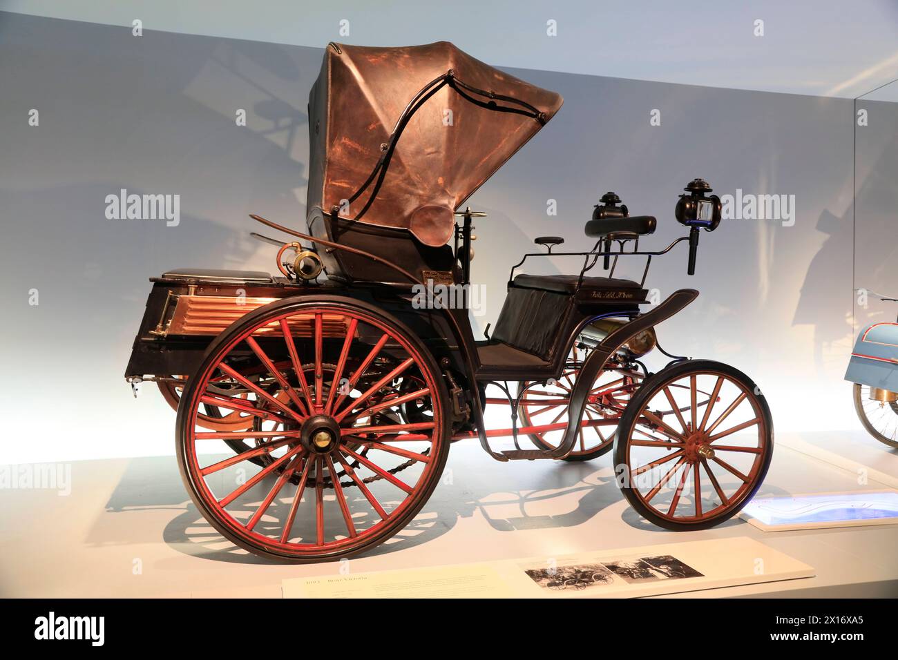 Erstes automobil hi-res stock photography and images - Alamy