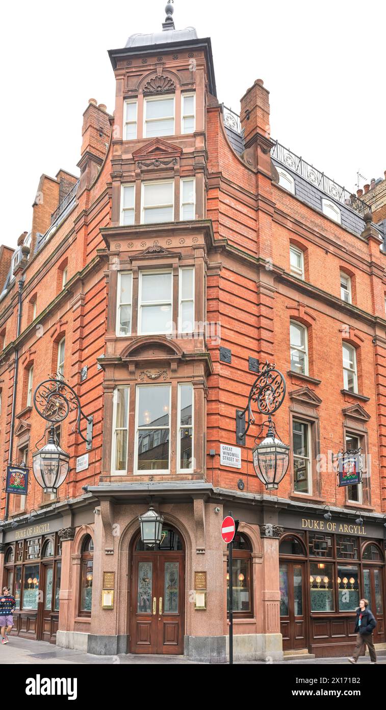 Duke of Argyll public house and restaurant, Great Windmill Street ...