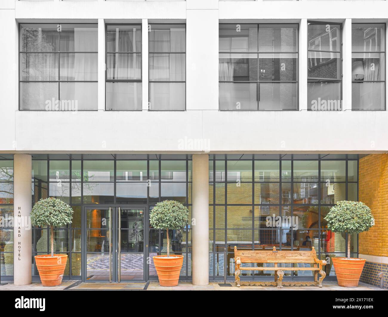 Hotel, Ham Yard Village, Soho, London, England Stock Photo - Alamy